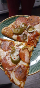 VEGAN DAIYA MEATLESS PEPPERONI PIZZA